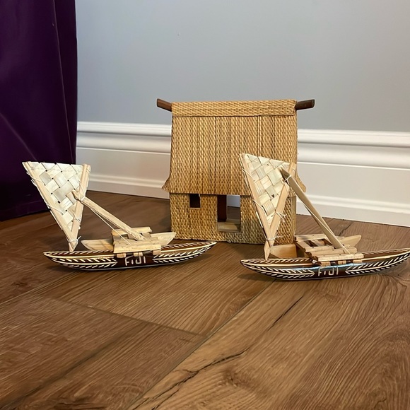 Accents | Traditional Fijian Hut Replica And Two Traditions Fishing ...